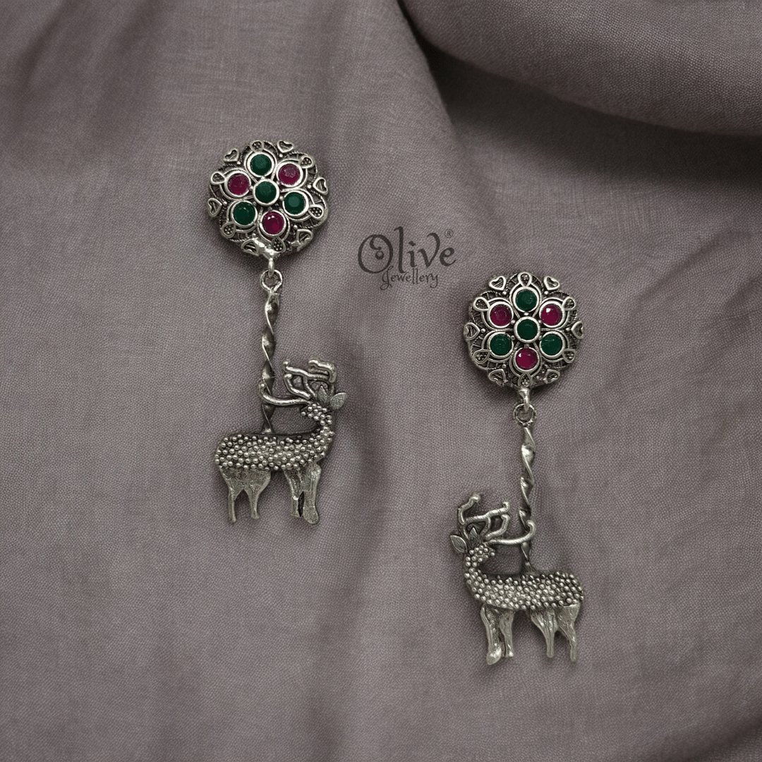 The Silver Hanging Dears - Sliver Replica – Olive Jewellery